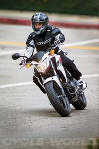2013 Honda CB500F First Look Review | Cycle World