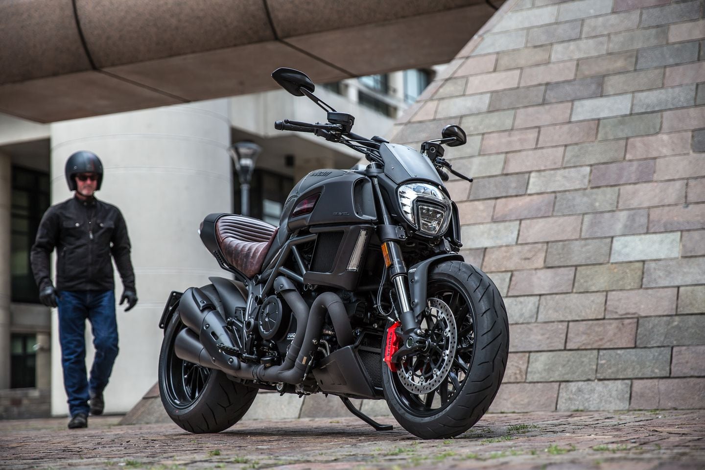 2017 Ducati Diavel Diesel Cruiser Motorcycle Review | Cycle World