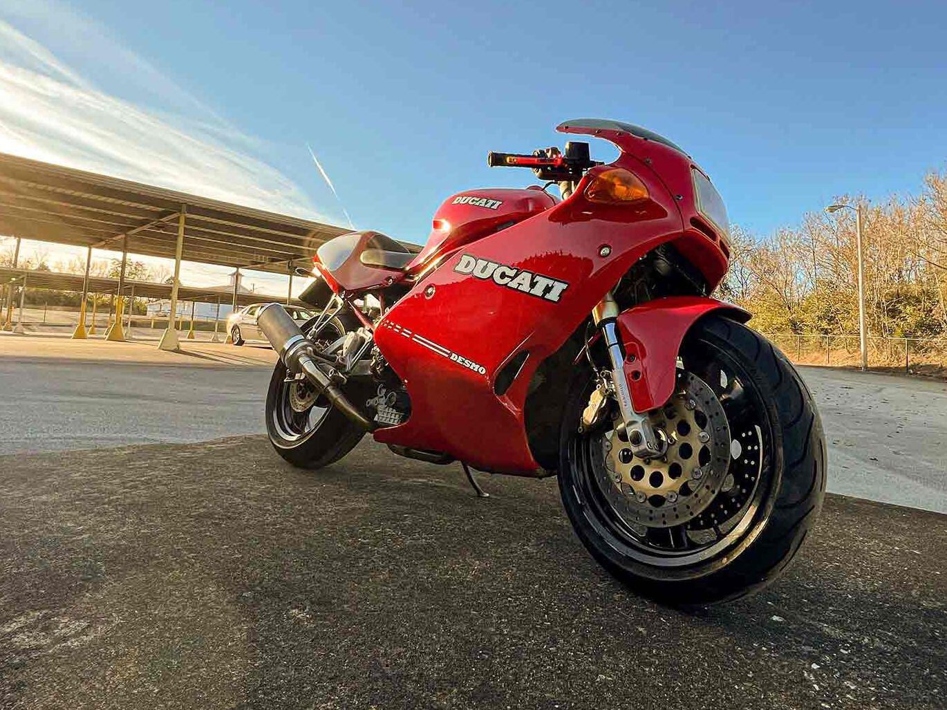 ducati 900ss race bike