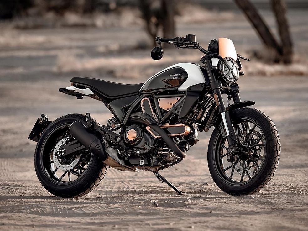 2025 Ducati Scrambler 10° Anniversario Rizoma Edition | Cycle World