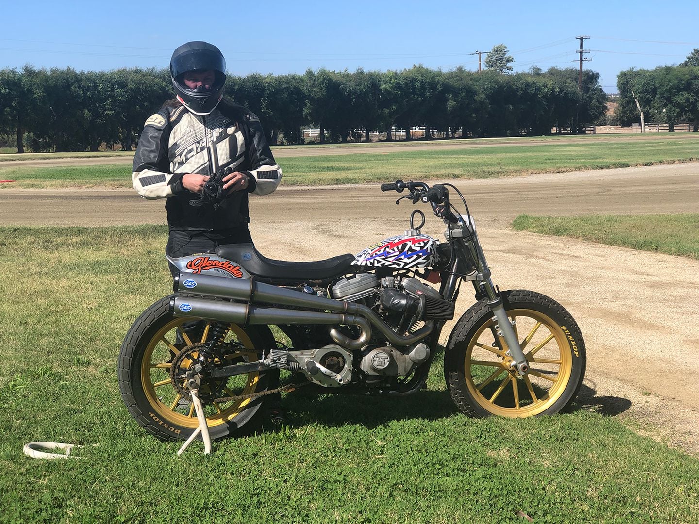 The Lowside: Custom Knives And Hooligan Racing | Cycle World