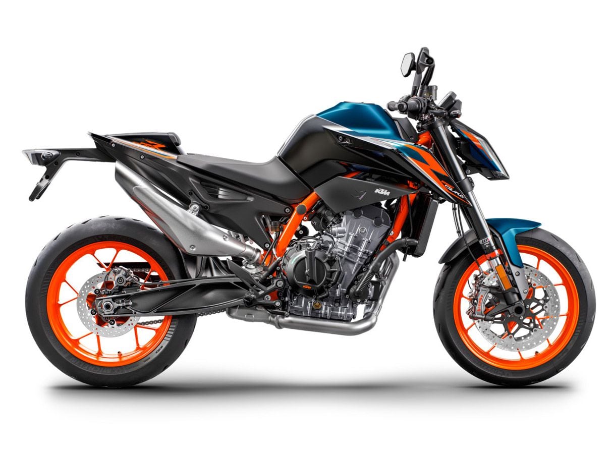 2022 KTM 890 Duke/890 Duke GP/890 Duke R Buyer's Guide: Specs, Photos ...