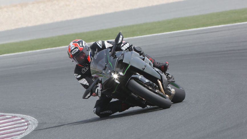 2015 Kawasaki Ninja H2 and H2R Supercharged Superbike FIRST RIDE VIDEO ...