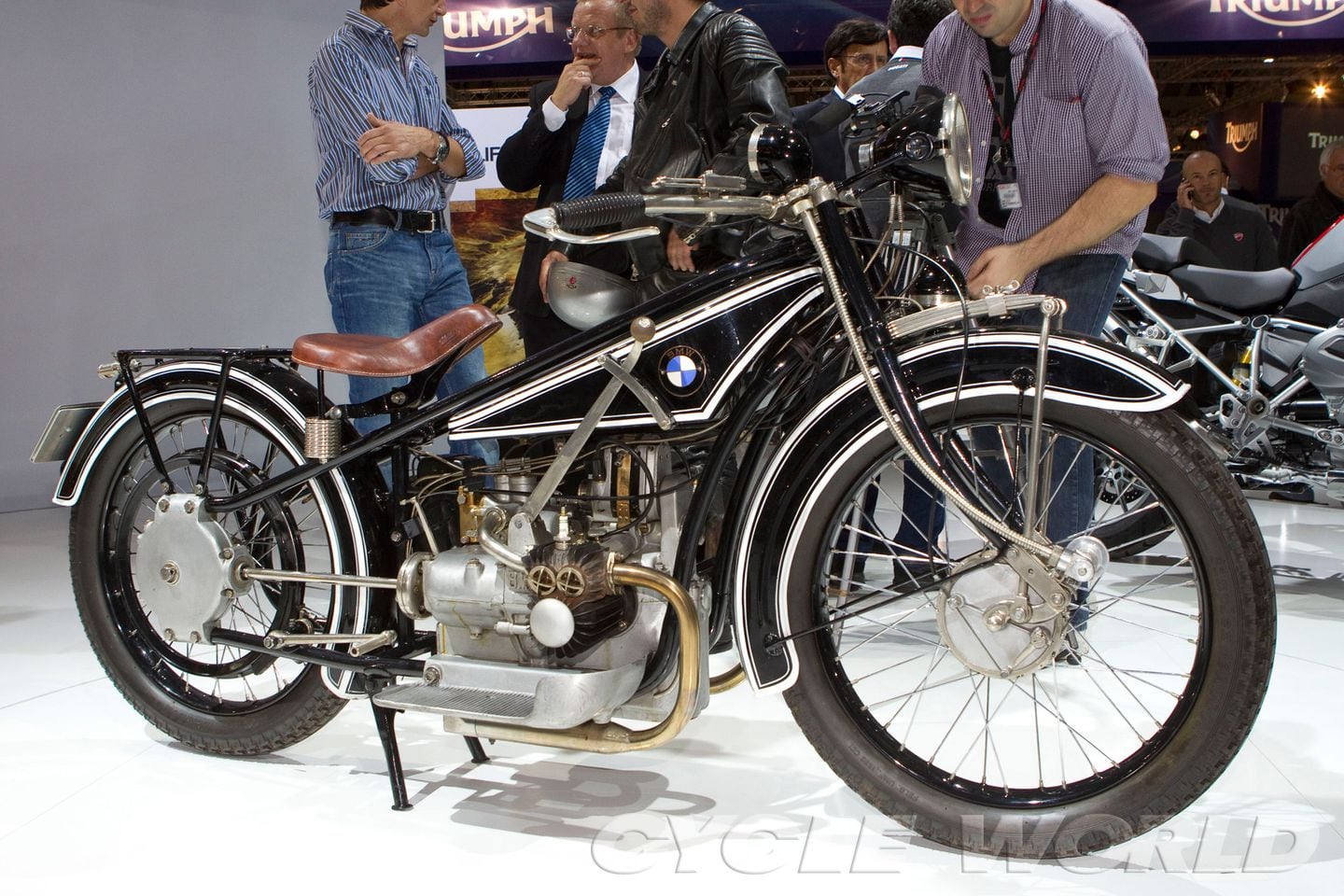 1923 BMW R-32 at EICMA 2012 | Cycle World