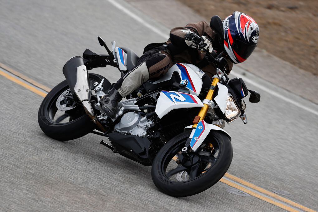 First Ride Review: BMW's 2017 Beginner-Friendly G 310 R | Cycle World
