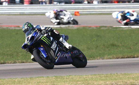 Josh Hayes Completes AMA Pro SuperBike Sweep with Solid Charge in New ...