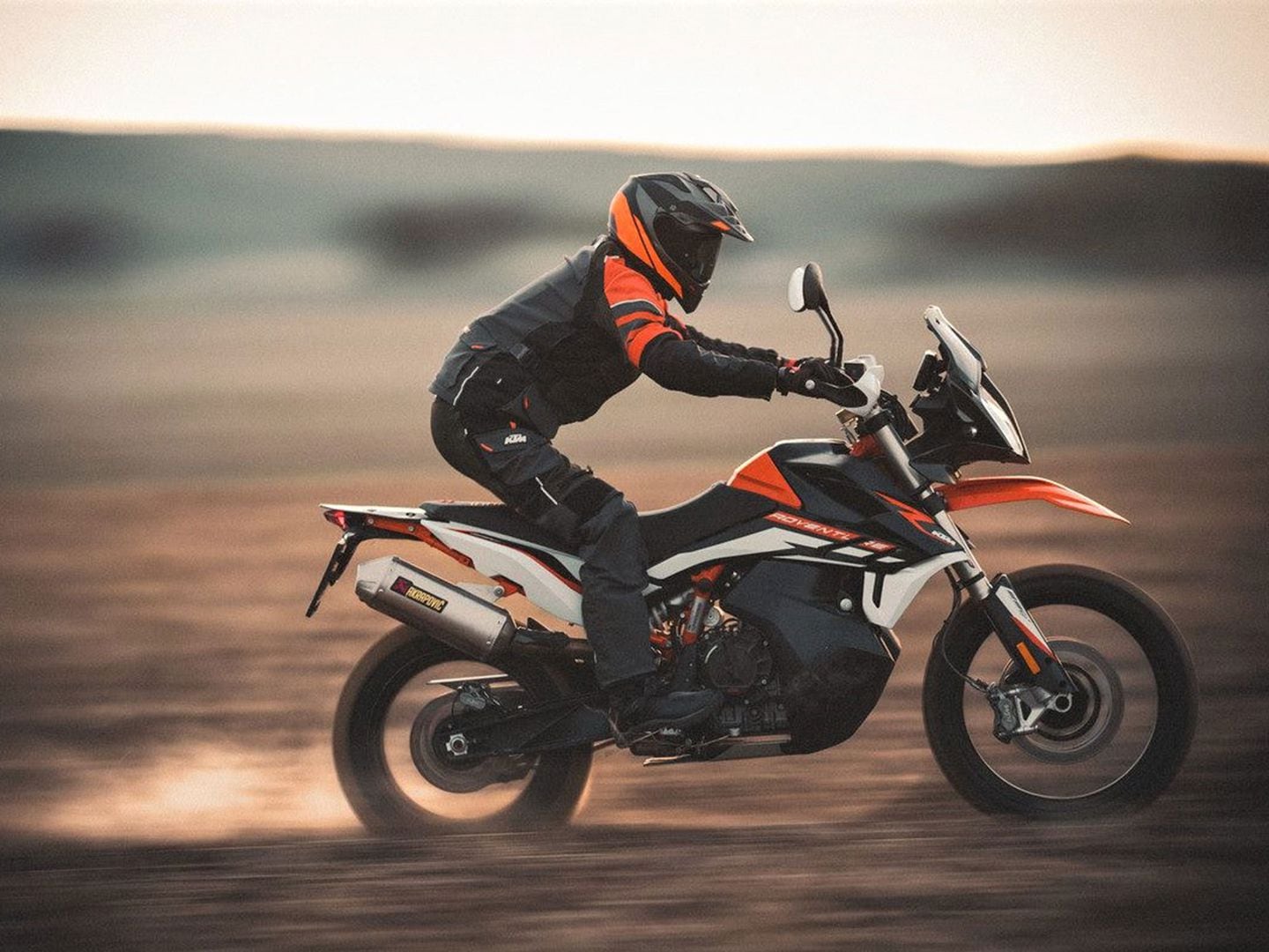 2021 KTM 890 Adventure Rally And R First Look | Cycle World