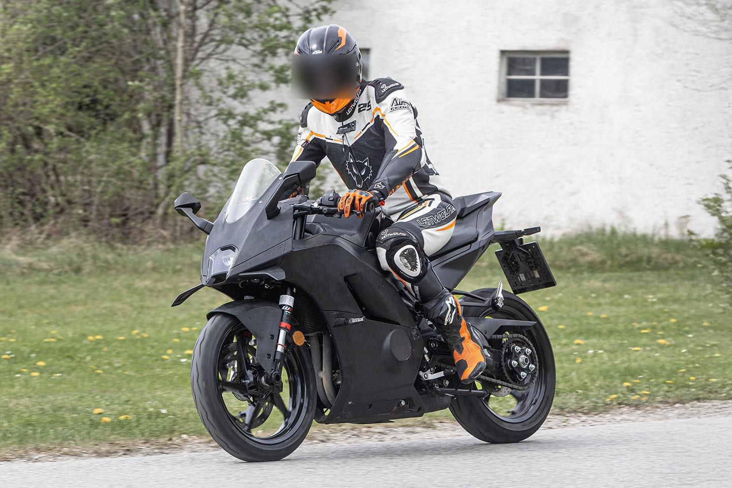 KTM RC 490 Spied Testing | Cycle World