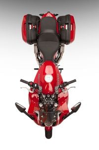 2016 Motus MST/MSTR Sport-Tourer Review | Cycle World