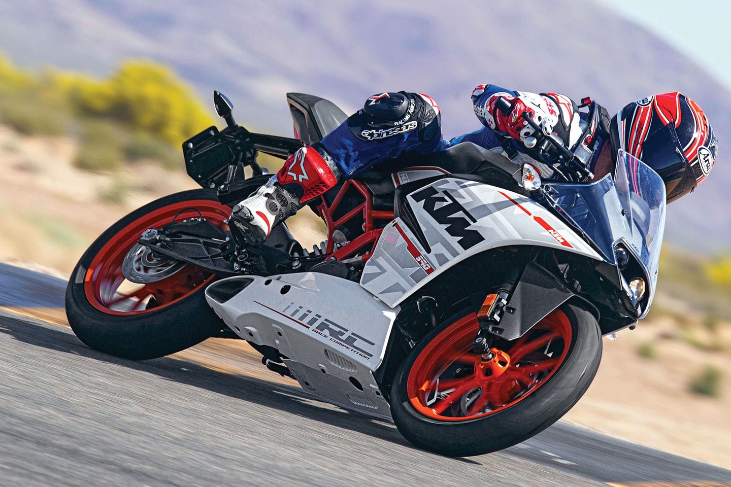 Motorcycle Racing on a Budget, How to Build on the Cheap | Cycle World