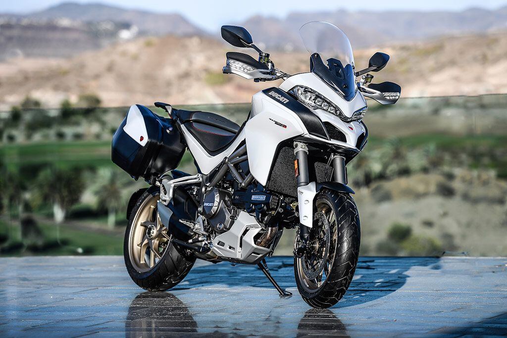 2018 Ducati Multistrada 1260 S Touring Motorcycle Review | Cycle World