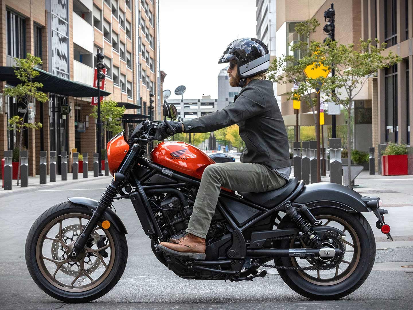 Honda Rebel 1100 Line Gets Updates, New Trim for 2025 (Gallery) | Cycle ...