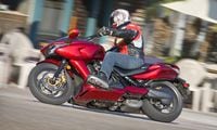 2009 Honda DN-01 Motorcycle- Honda Motorcycle Reviews | Cycle World