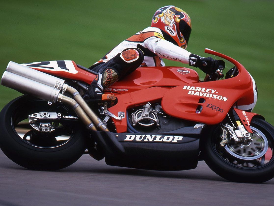 Coolest Sportbikes of the ’90s: Harley-Davidson VR1000 | Cycle World