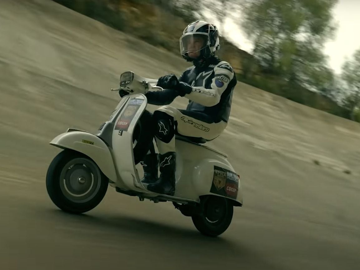 45-Year-Old Vespa Sets Guinness World Record | Cycle World