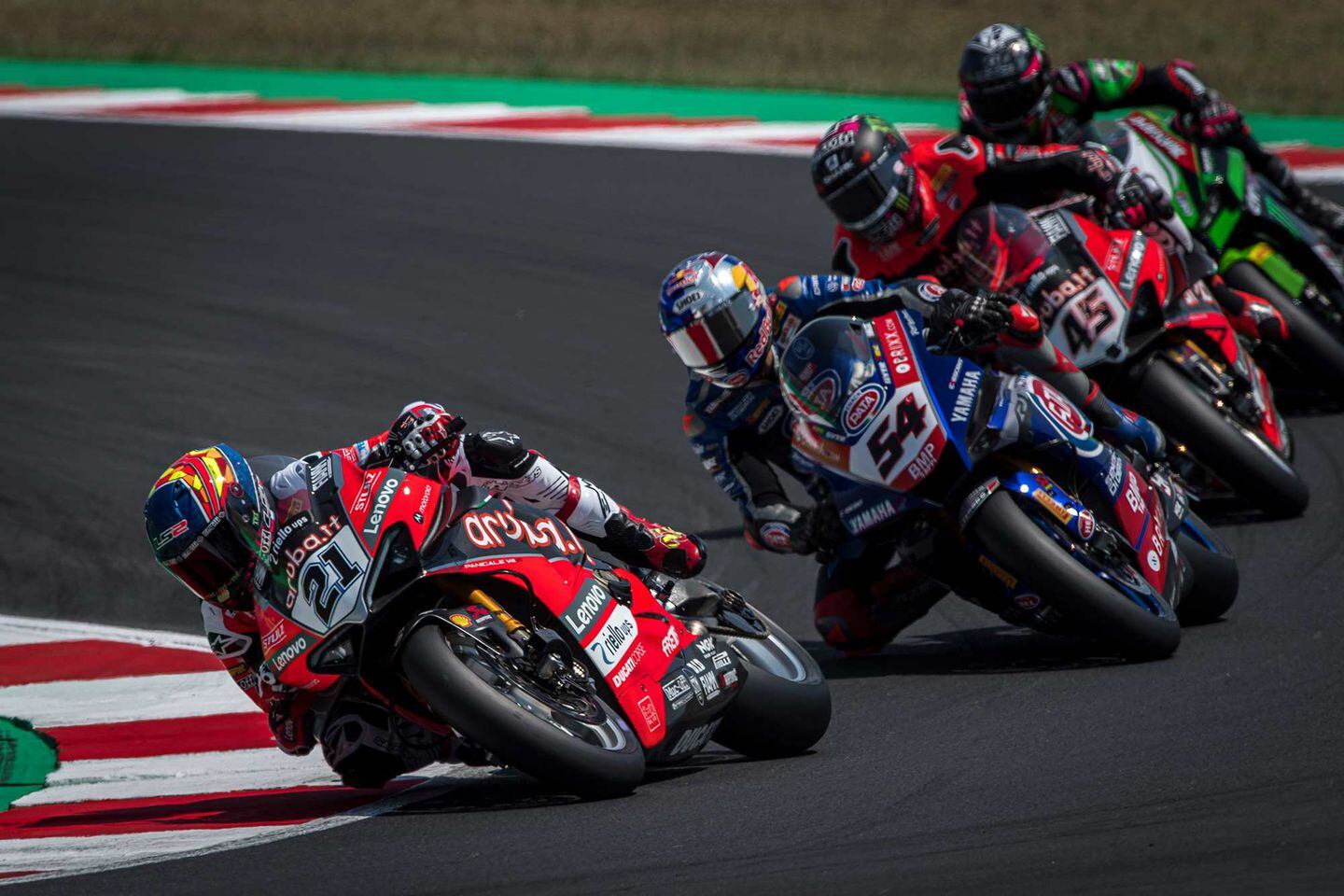 Racetrack Bike Placement | Cycle World