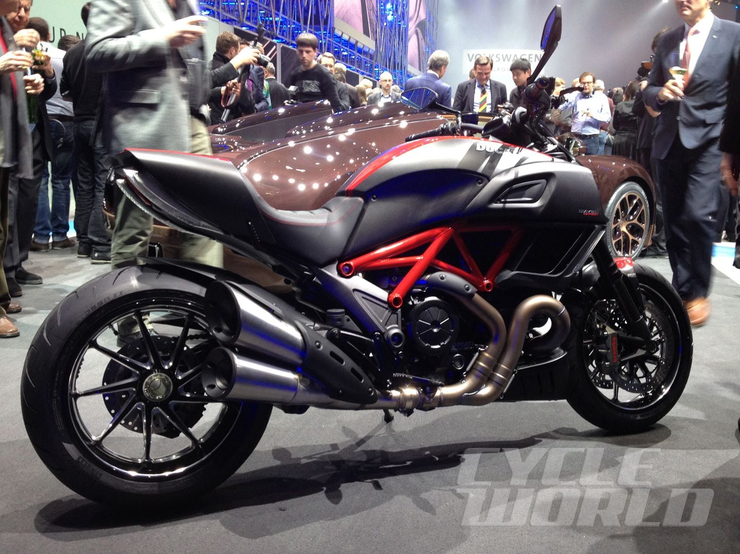 2015 Ducati Diavel First Look Review- Photos- Specifications- Price ...