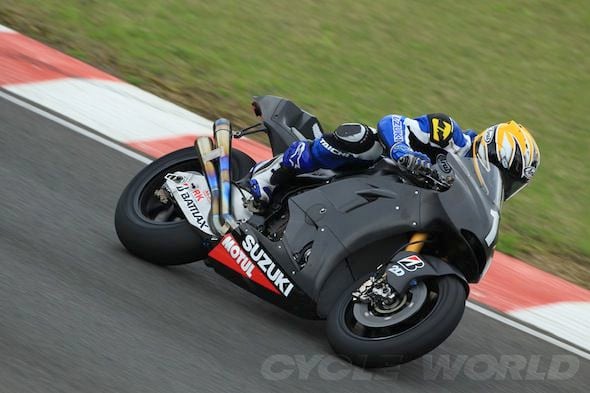 2014 Suzuki MotoGP Prototype Bike Spied- inline-Four Suzuki GSX-R Racer ...