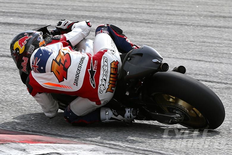 Benefits of Pneumatic Valves- MotoGP Tech Analysis with Kevin Cameron ...