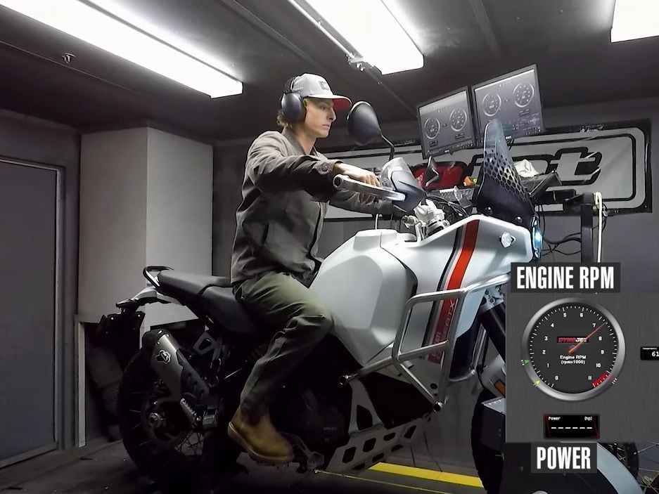 The 2023 Ducati DesertX Dyno Run | Cycle World