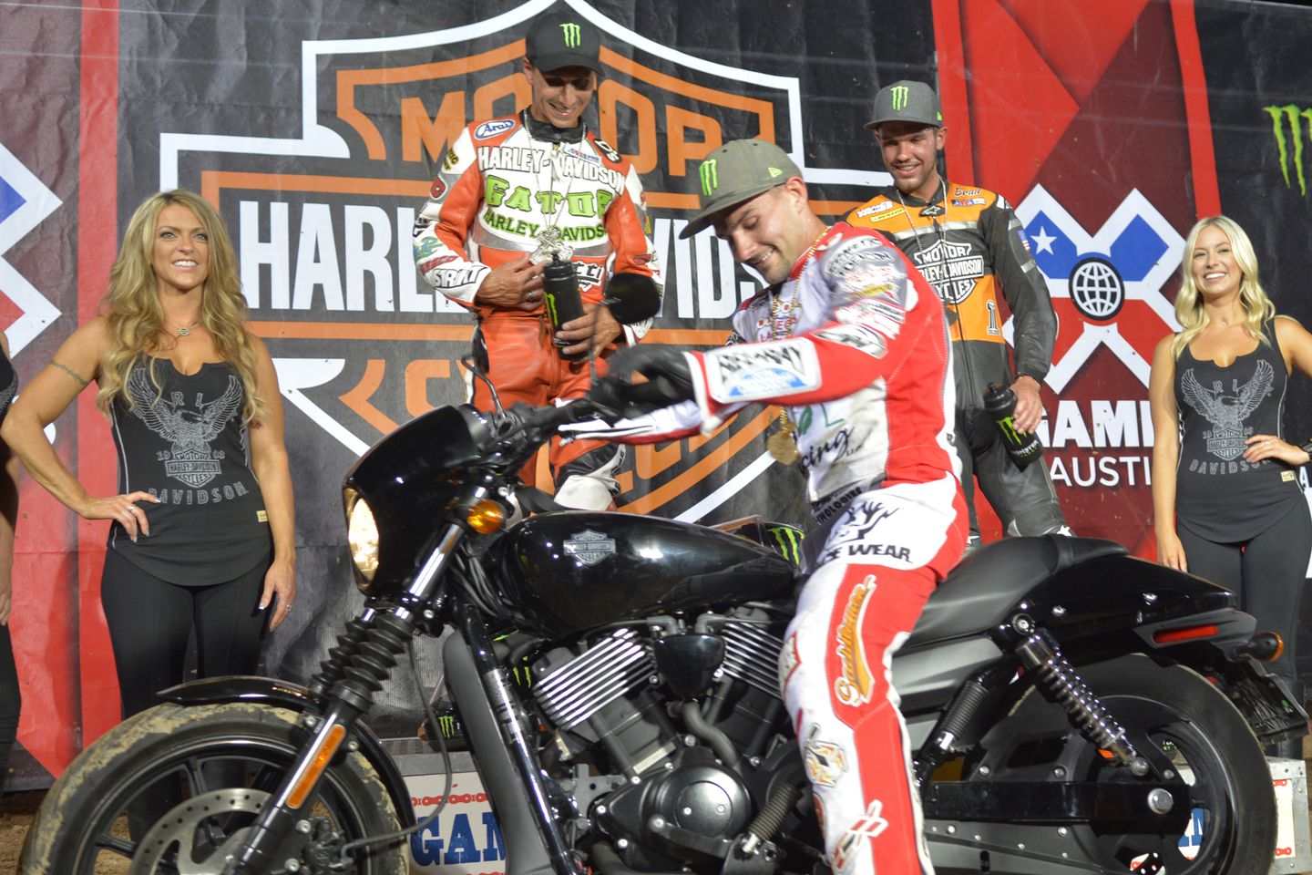 Harley-Davidson Racers Dominate Flat-Track at X Games Austin | Cycle World