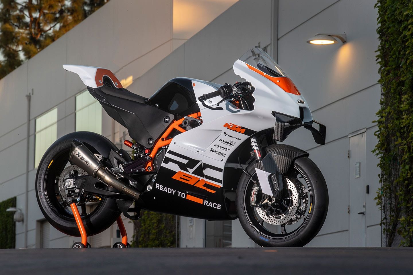 Motorbike 2024