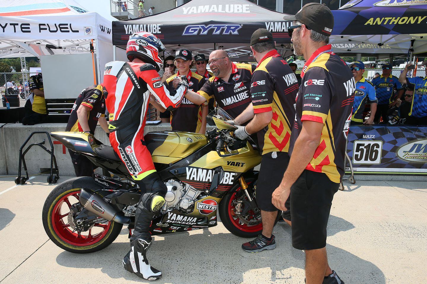 Taylor Knapp Fastest in Superstock 1000 Qualifying at Barber ...