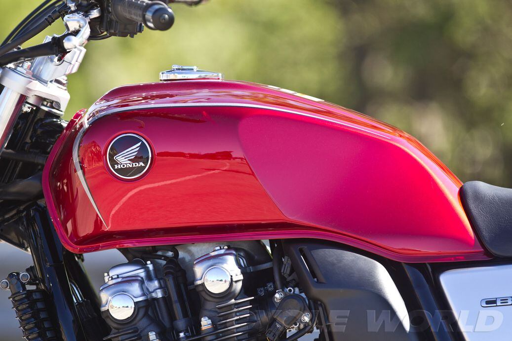 Honda Motorcycles 2013 Cb1100