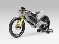 Custom Electric Moto Mania Set for LA’s Petersen Museum | Cycle World