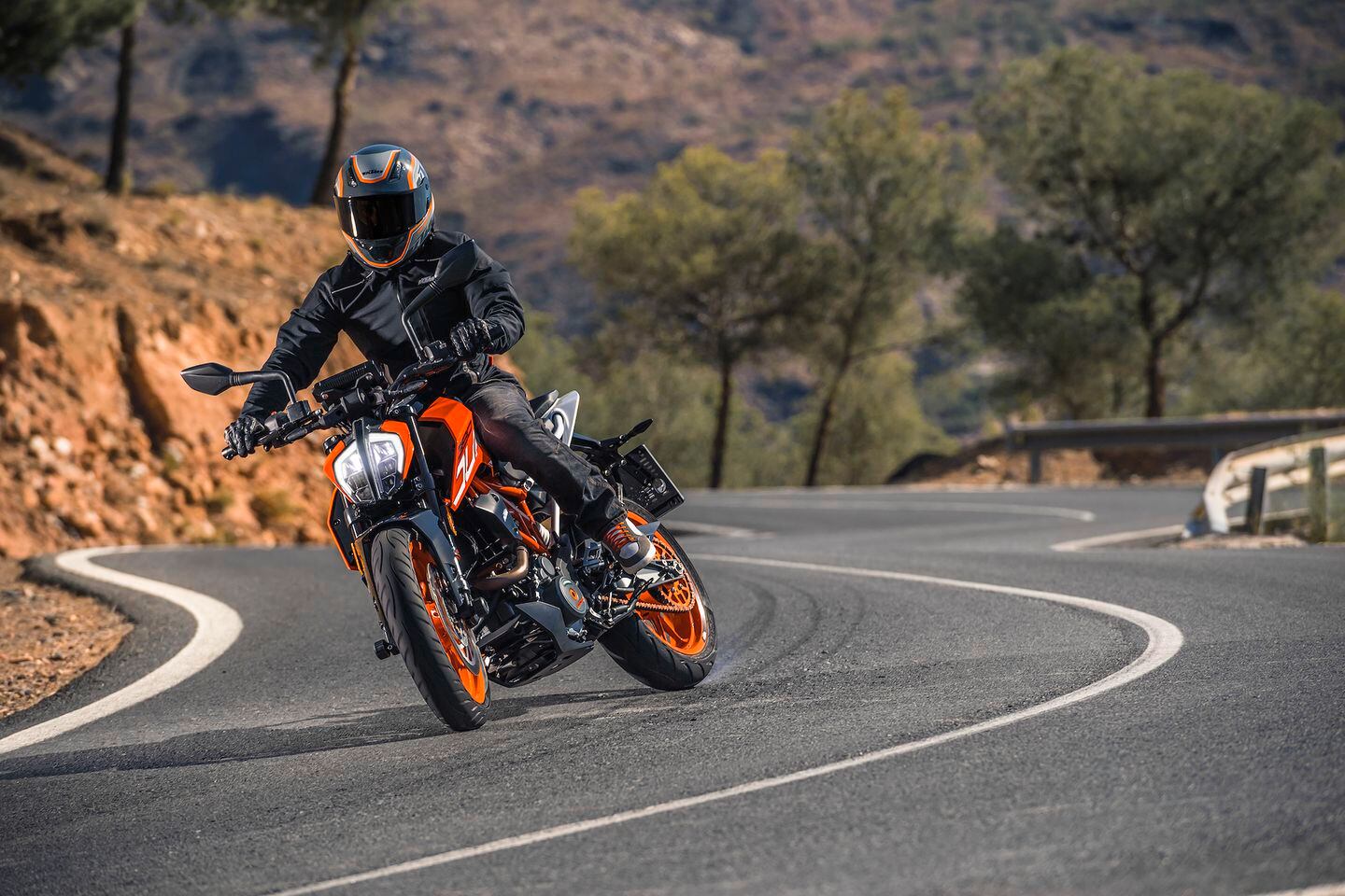 2017 KTM 390 Duke & RC 390 to Debut at IMS | Cycle World