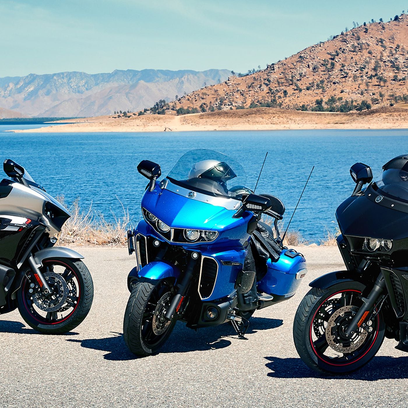 2018 Yamaha Star Eluder Bagger Motorcycle Review | Cycle World