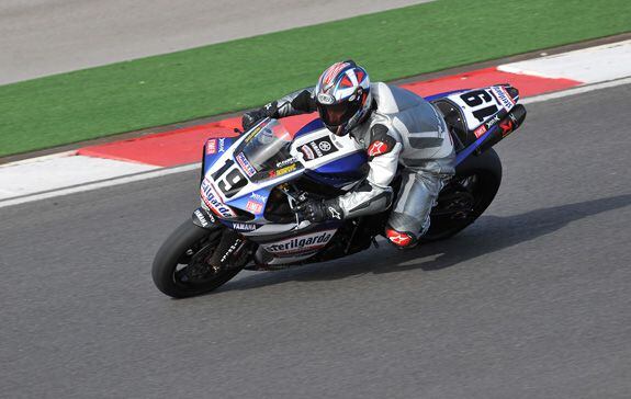 Ben Spies' World Superbike-winning Yamaha YZF-R1- Racing Videos | Cycle ...