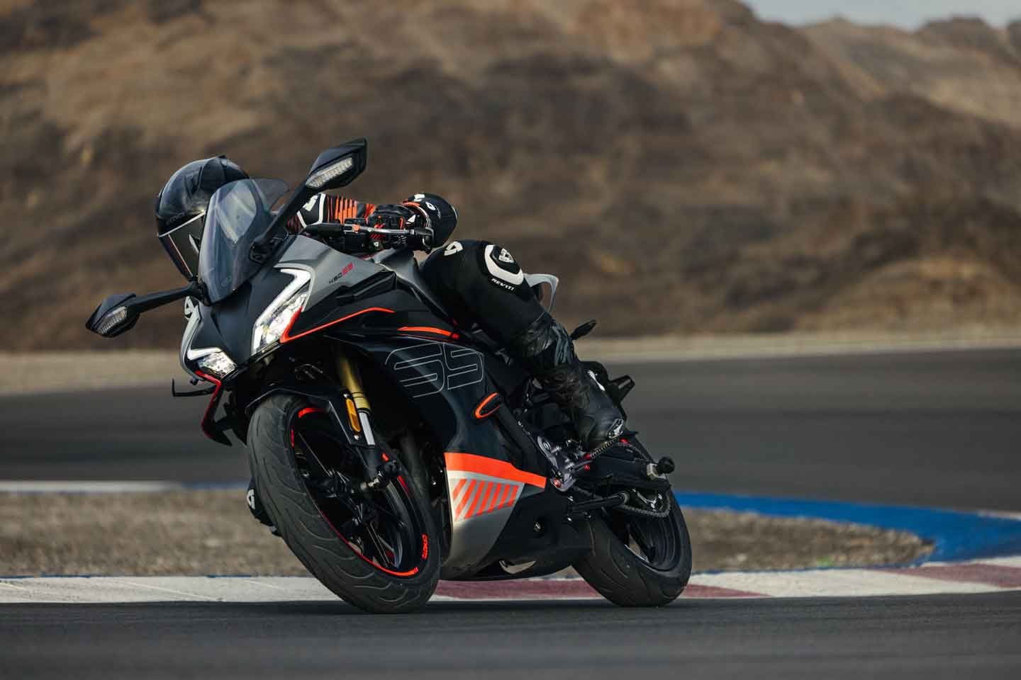 2023 CFMoto 450SS First Look | Cycle World