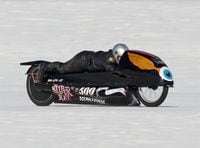 Land-Speed Motorcycle Racers Chase National, World Titles at Bonneville ...