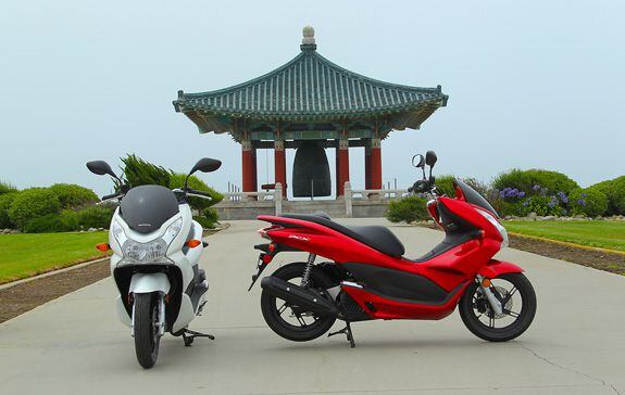 2011 Honda PCX Review- Honda Scooter Reviews- Honda PCX First Ride ...