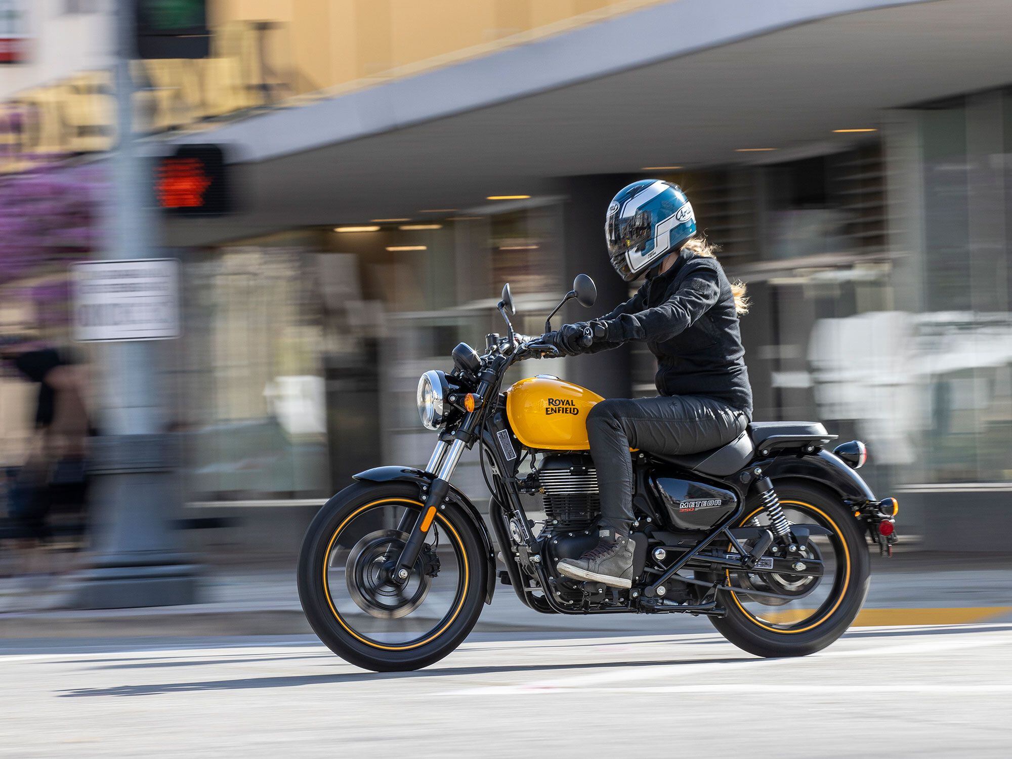2021 Royal Enfield Meteor 350 First Ride Review Laptrinhx News