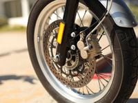 2019 Royal Enfield INT650 First Ride | Cycle World