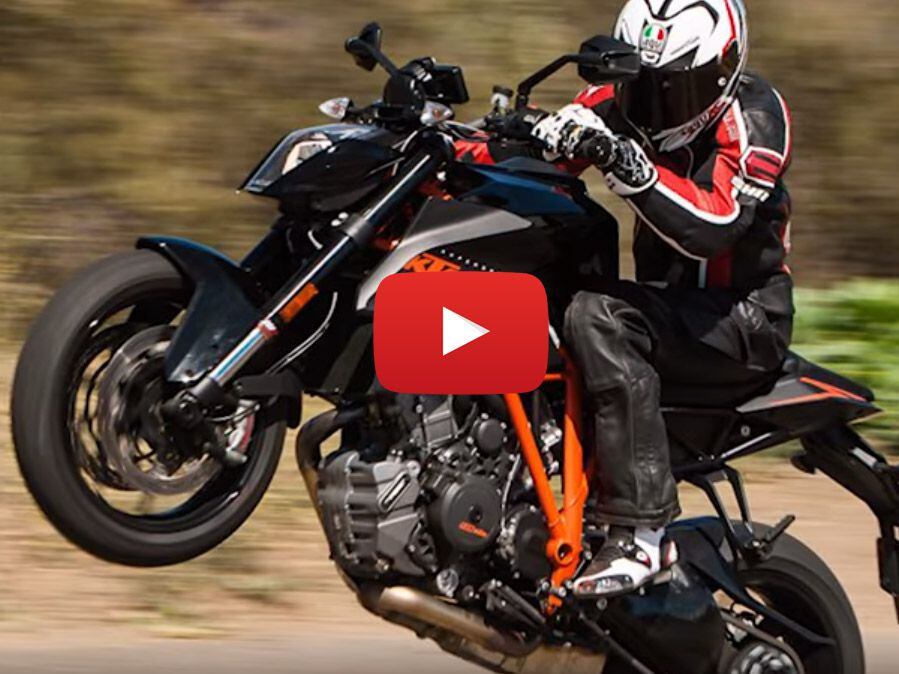 Video: The Nine Sportbike Riders You Will Meet | Cycle World