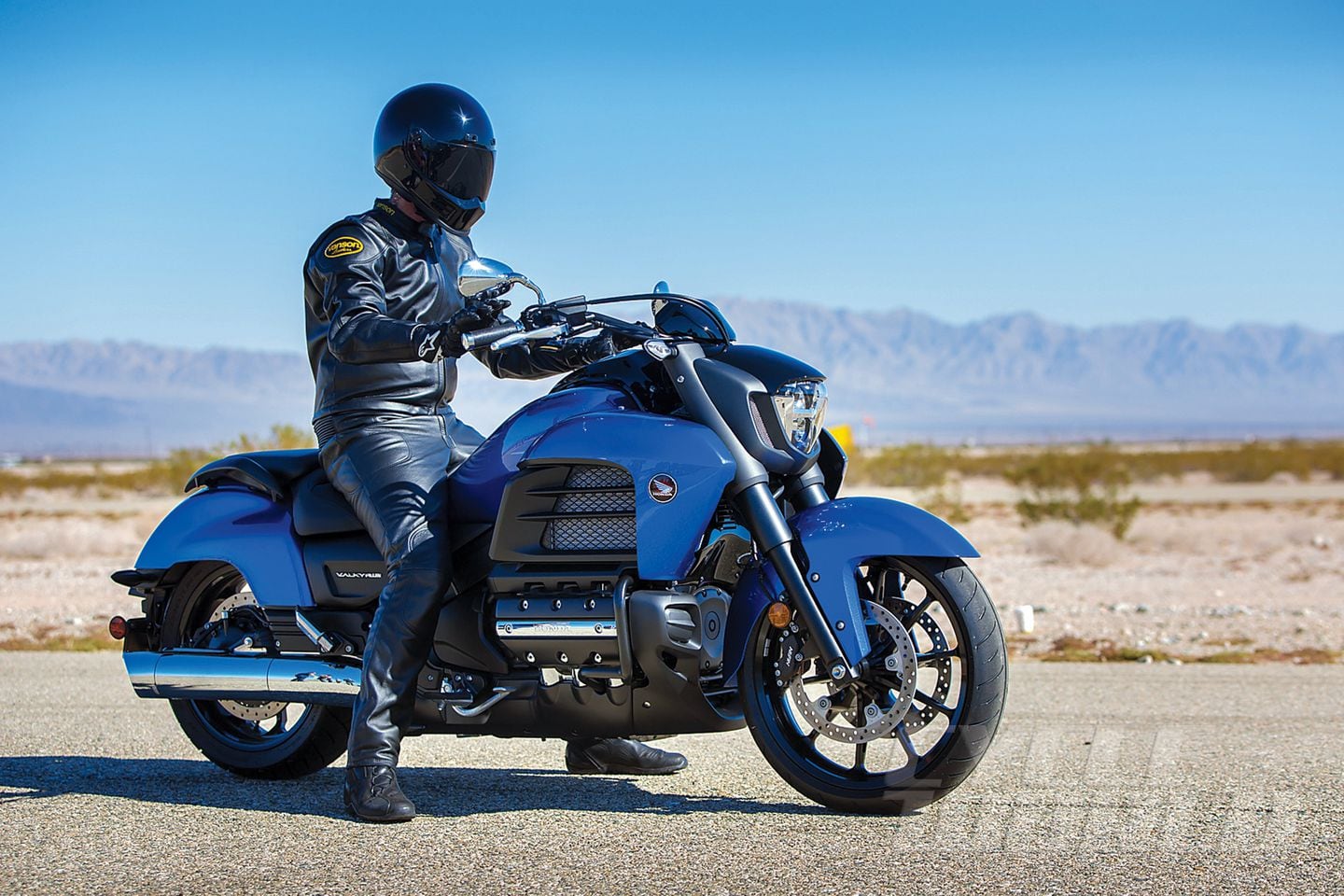 2014 Honda Valkyrie- First Look Review- Specs- Photos | Cycle World