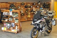 2009 V-Max: Custom Maxes - First Look | Cycle World