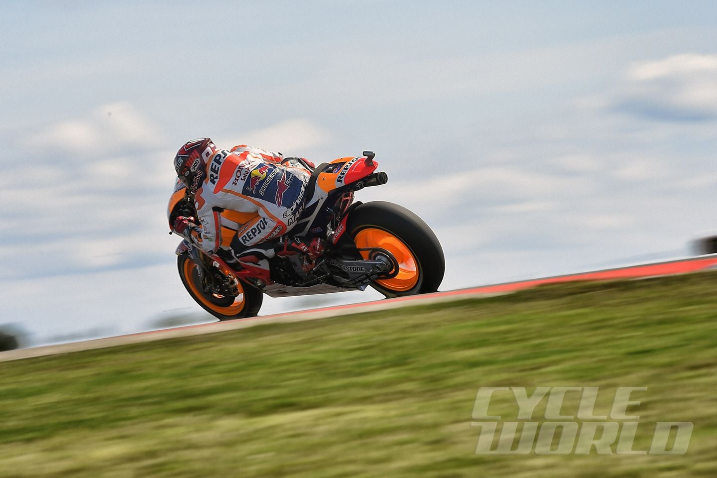 ASK KEVIN: What is a Virtual Powerband in MotoGP Racing? | Cycle World