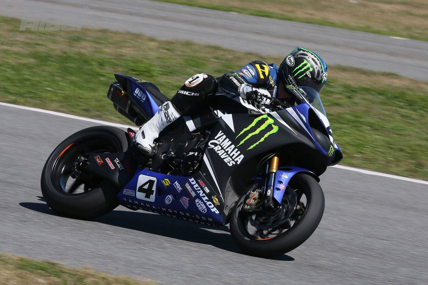 Josh Hayes Wins SuperBike Race 1 at Daytona | Cycle World