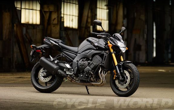 2011 Yamaha FZ8 First Ride- Yamaha Motorcycle Review- Cycle World | Cycle World