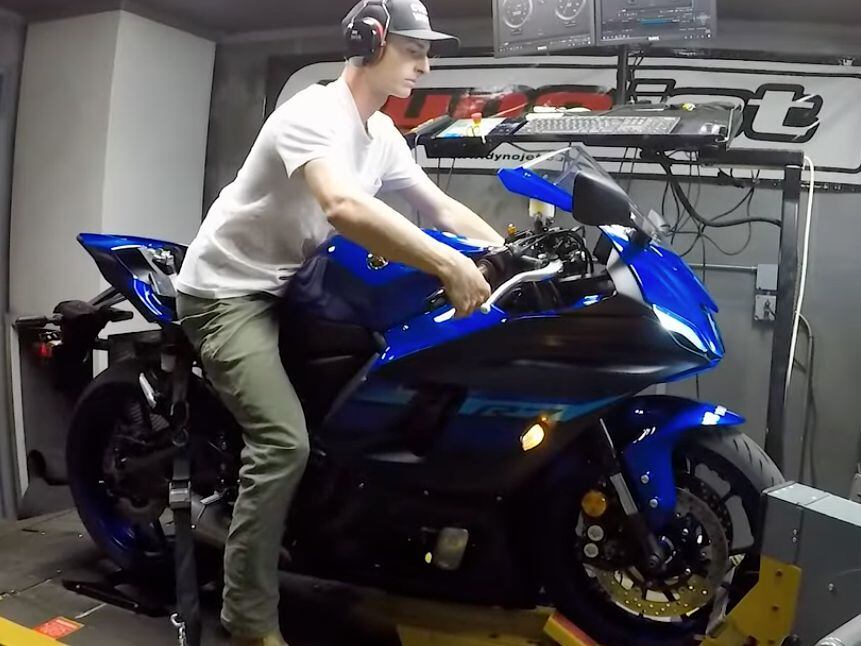 2024 Yamaha YZF-R7 Dyno Run | Cycle World