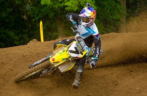 James Stewart Renews 2 Year Contract Supporting the JS7 AMA Freestone ...