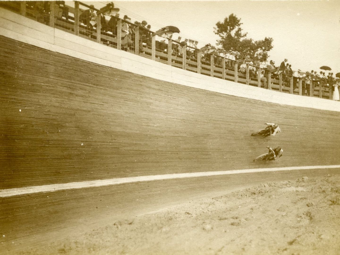 The Speed Kings: The Rise And Fall Of Motordrome Racing | Cycle World